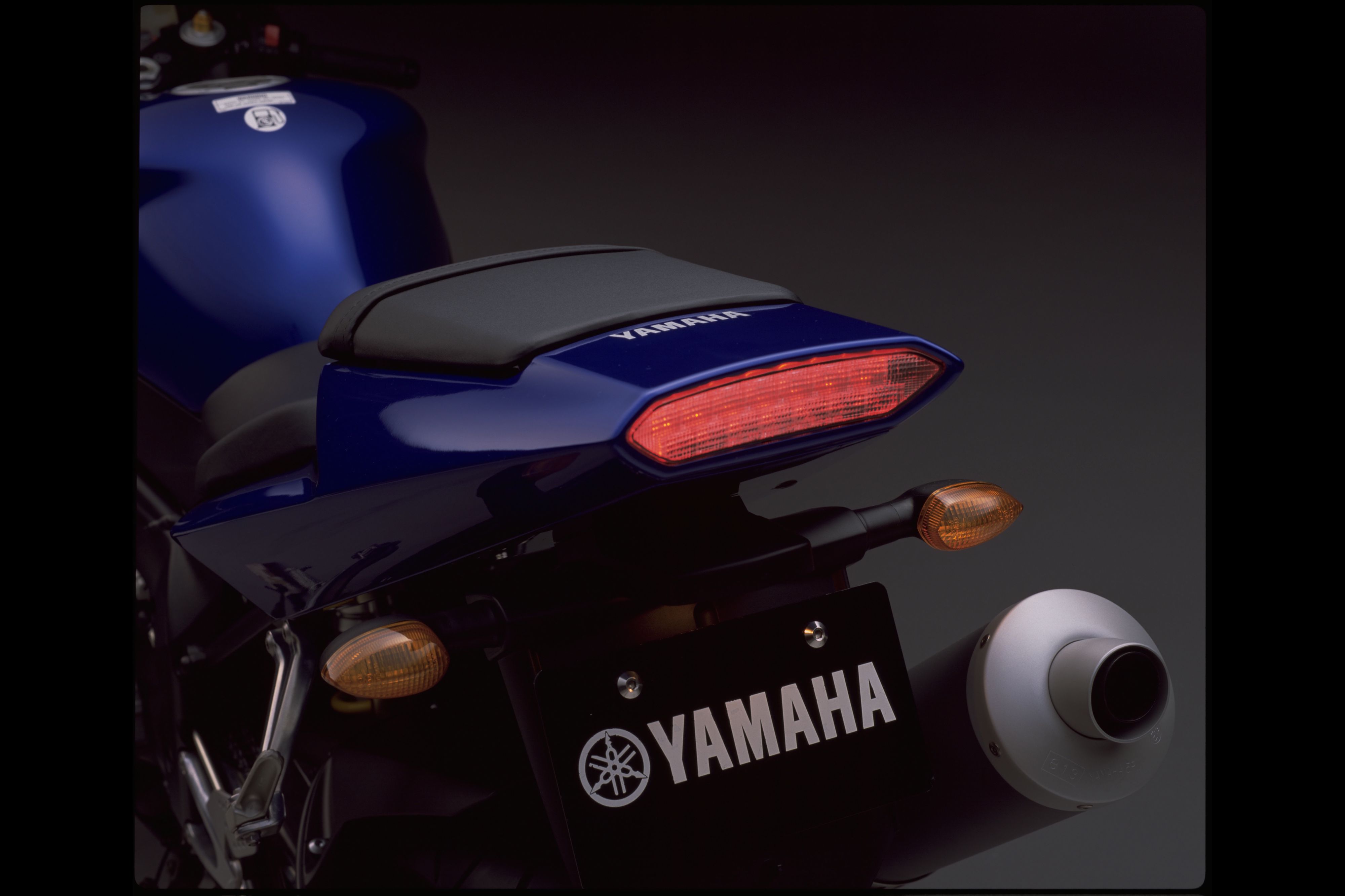 Iconic EU products - 2002 R1 - Yamaha Motor