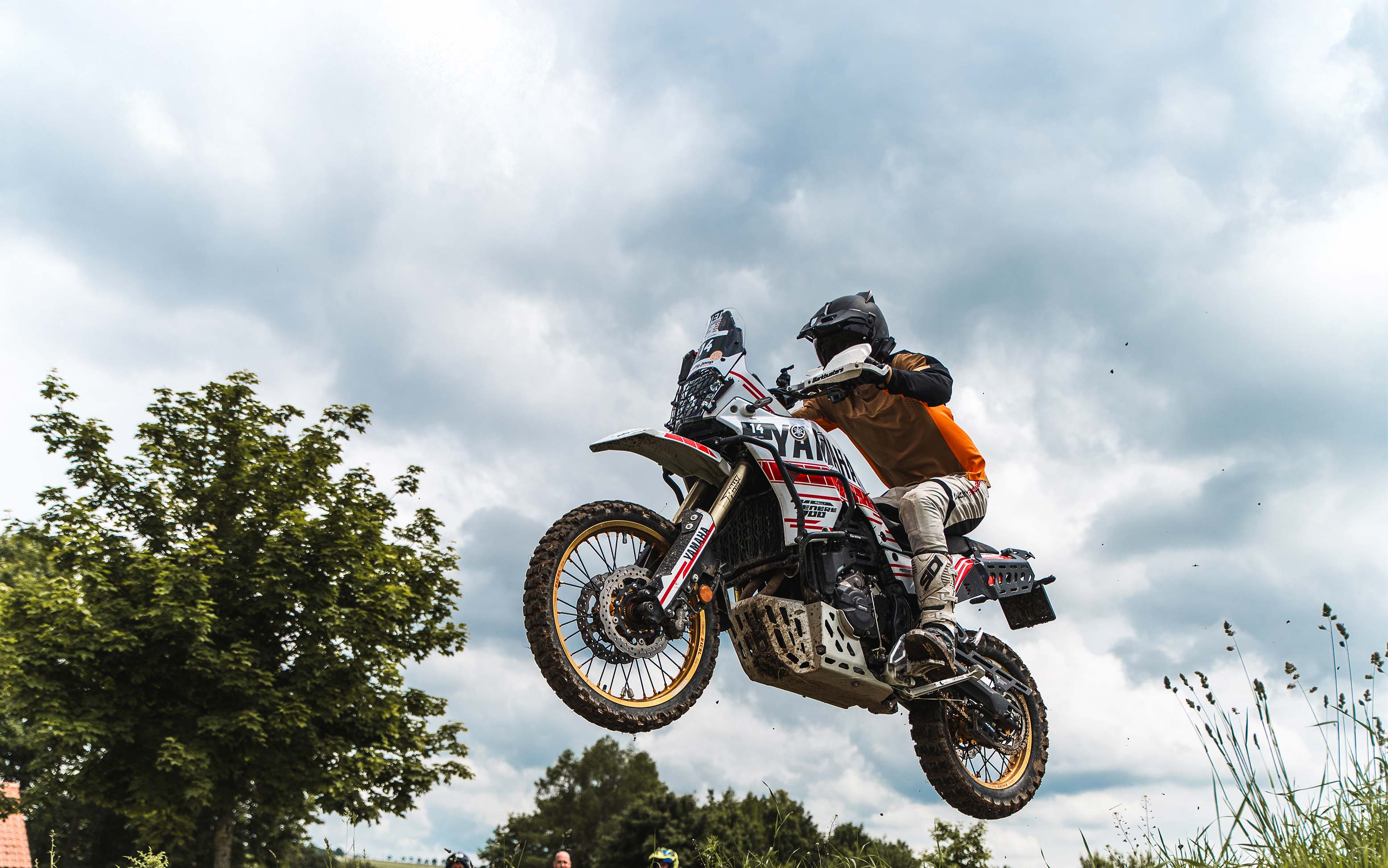 Chasing Horizons: Joop’s road to Red Bull Romaniacs - Yamaha Motor