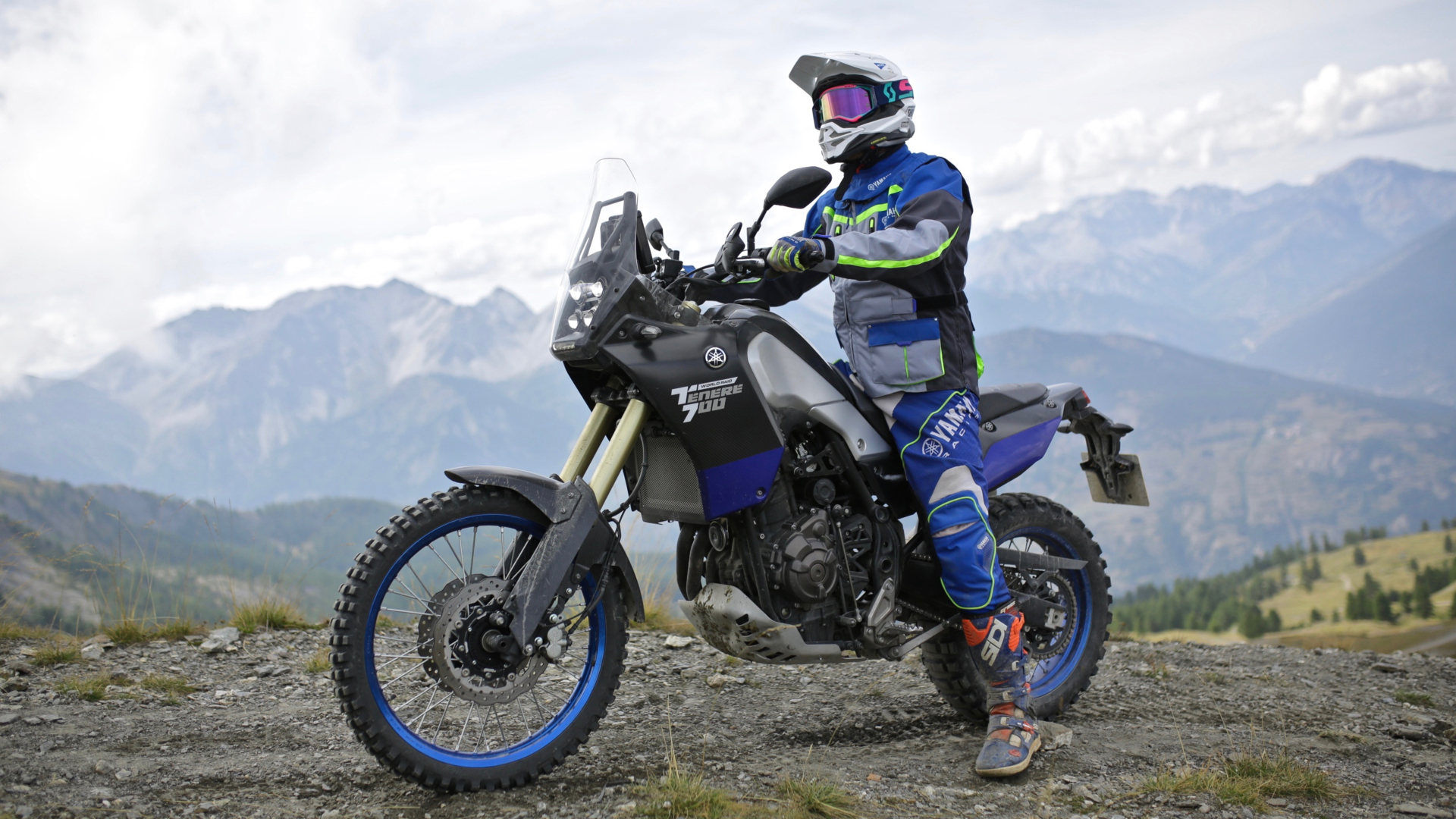 Next Horizon: The World | Dirt Bike Experience - Yamaha Motor