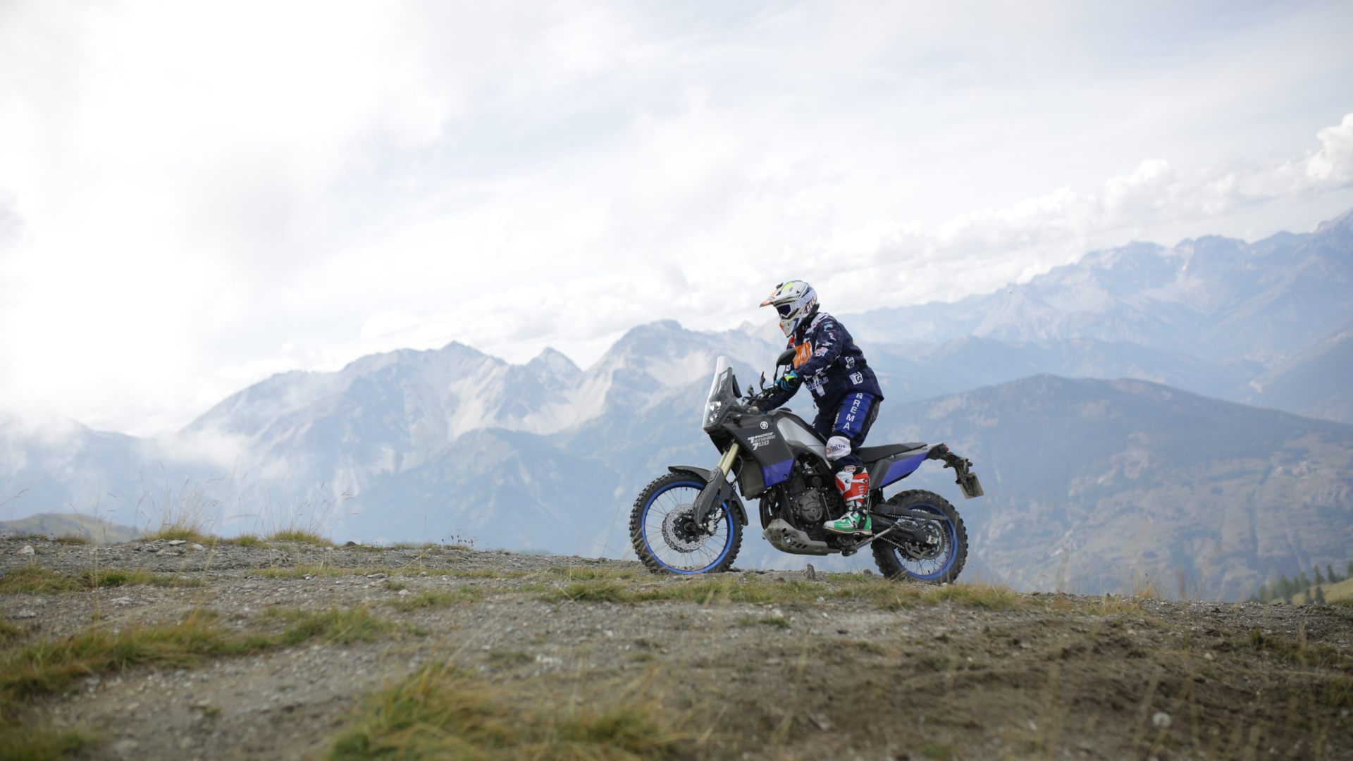Next Horizon: The World | Dirt Bike Experience - Yamaha Motor
