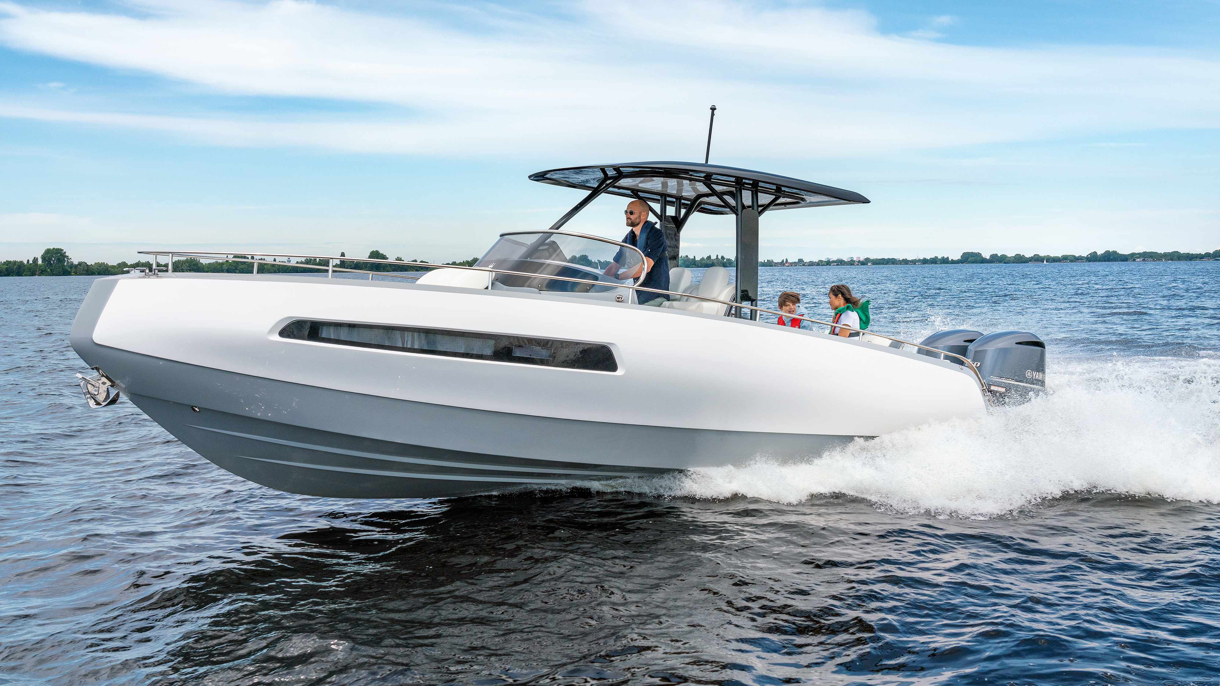 Helm Master EX | Boat Control System | Outboard Engines - Yamaha Motor