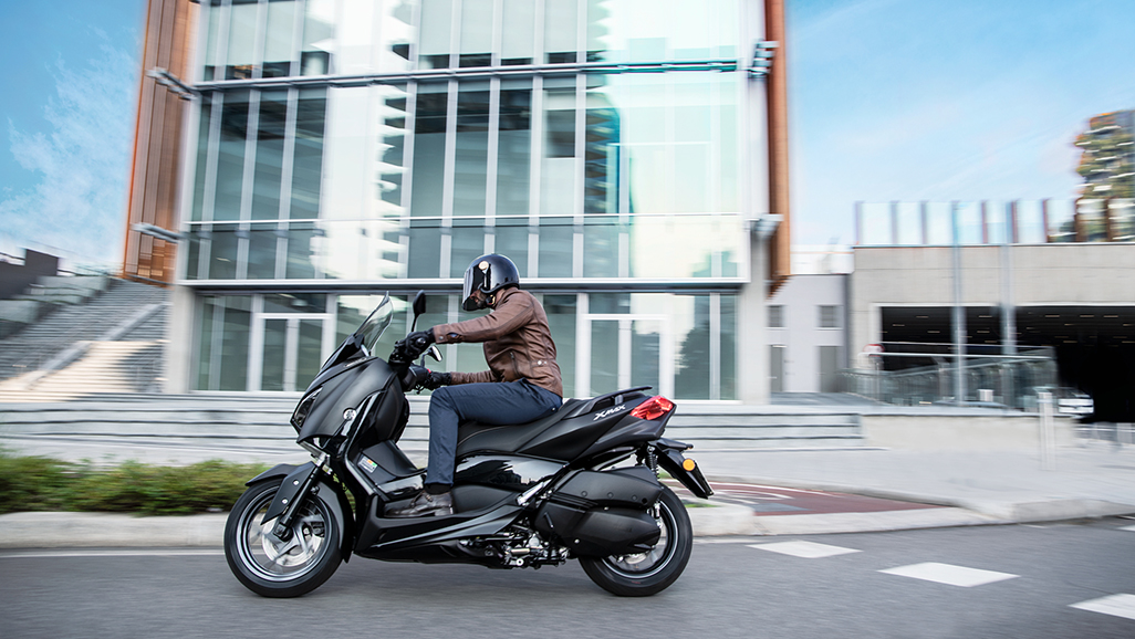 New 2019 Special Edition: XMAX IRON MAX - Yamaha Motor