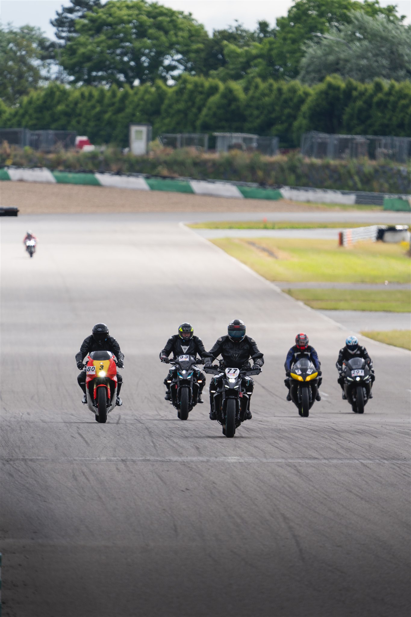 Yamaha Track Day Mettet 2025 : Plein gaz au soleil - Yamaha Motor