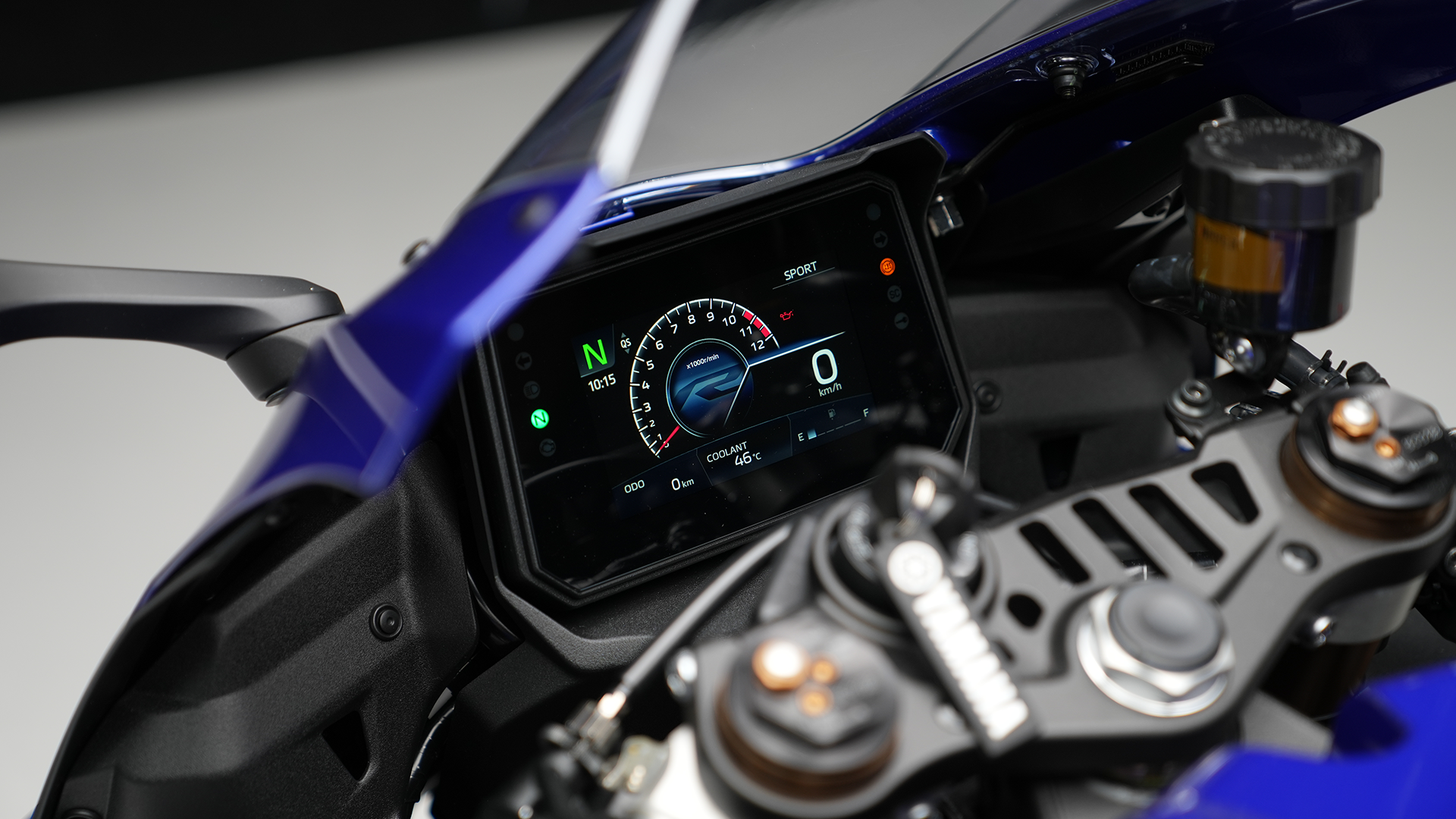 R9 - Yamaha Motor