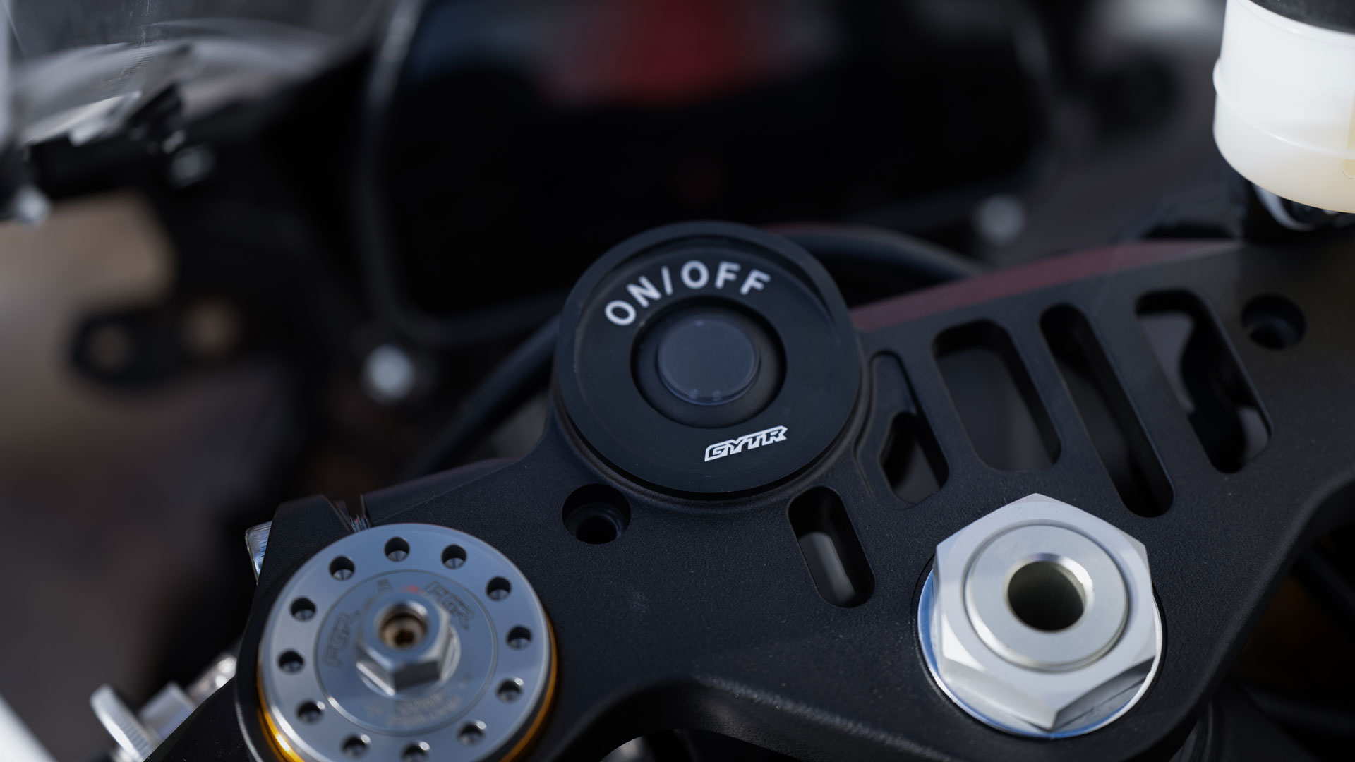 R1 GYTR R24 | Moto Supersport | Moto Compétition 1000 | 2024 | Yamaha ...