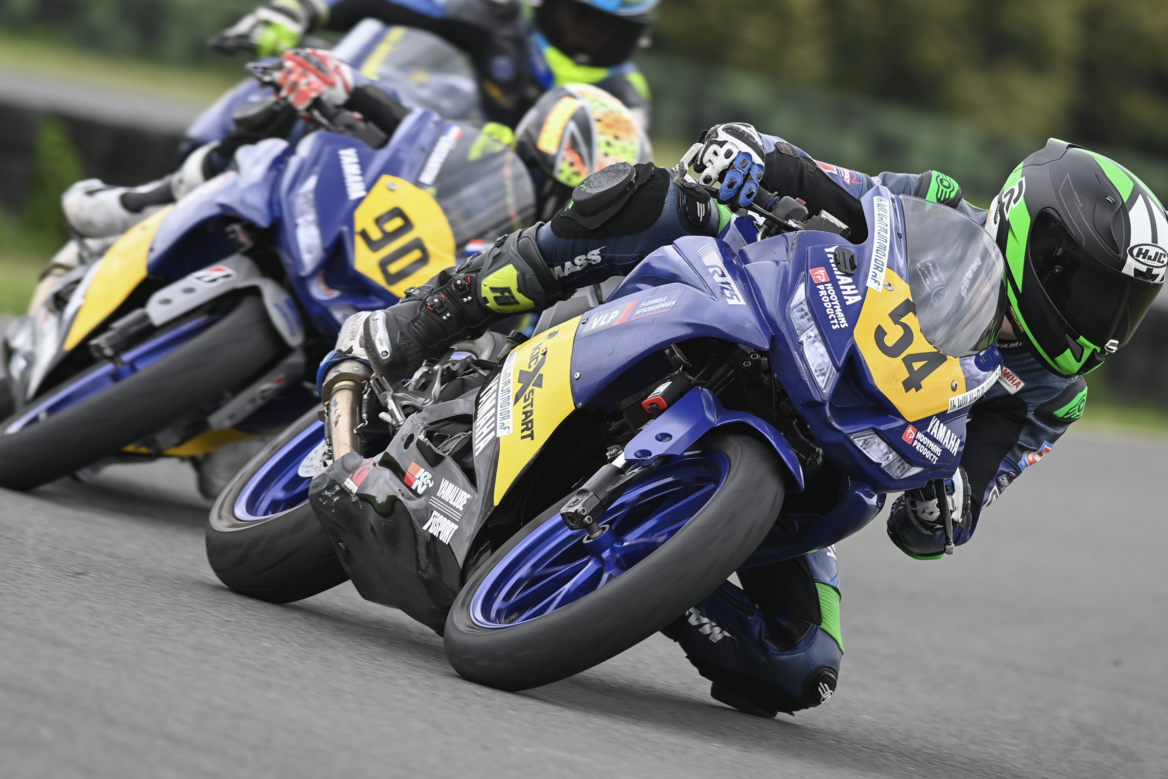Matthew Luisman oppermachtig bij seizoensopener Yamaha R125 Cup ...