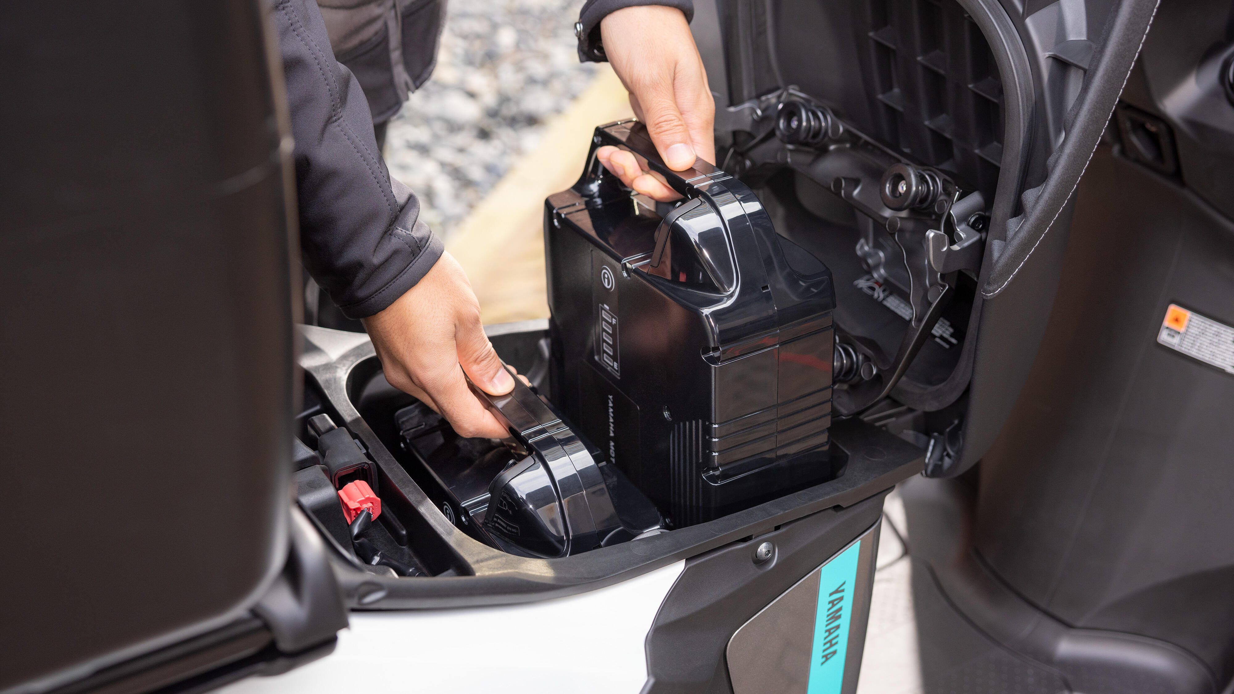 NEO's Delivery - Yamaha Motor